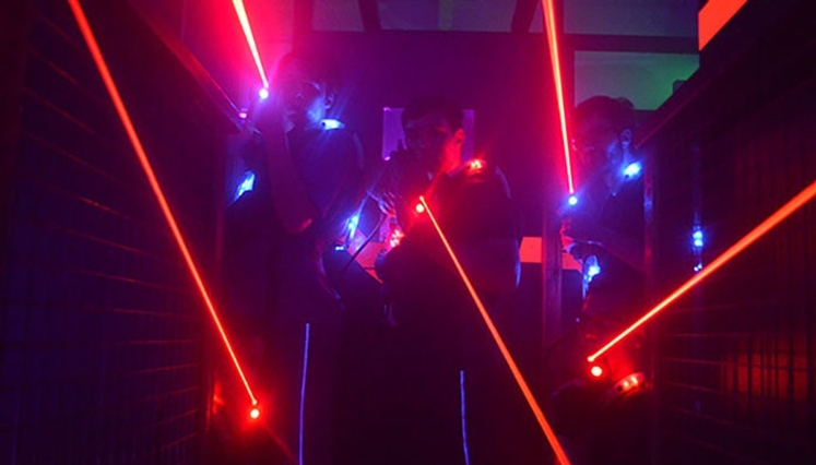 Laser Game Evolution Brossard - Laser Tag Quartier DIX30 Sheet